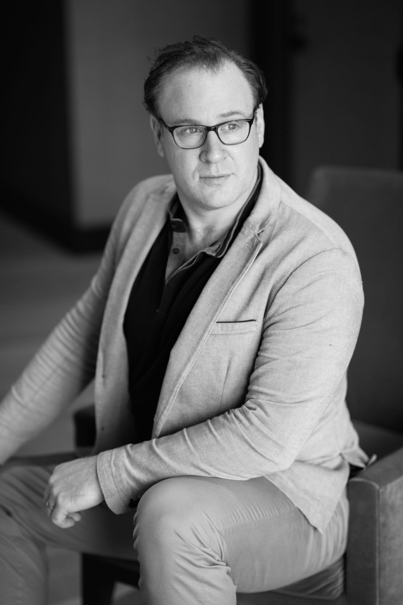 Portraits & Publicity | Lucas Meachem